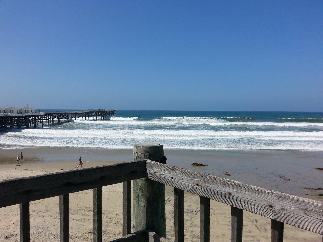 Oceanside Poetry – Happily Writing